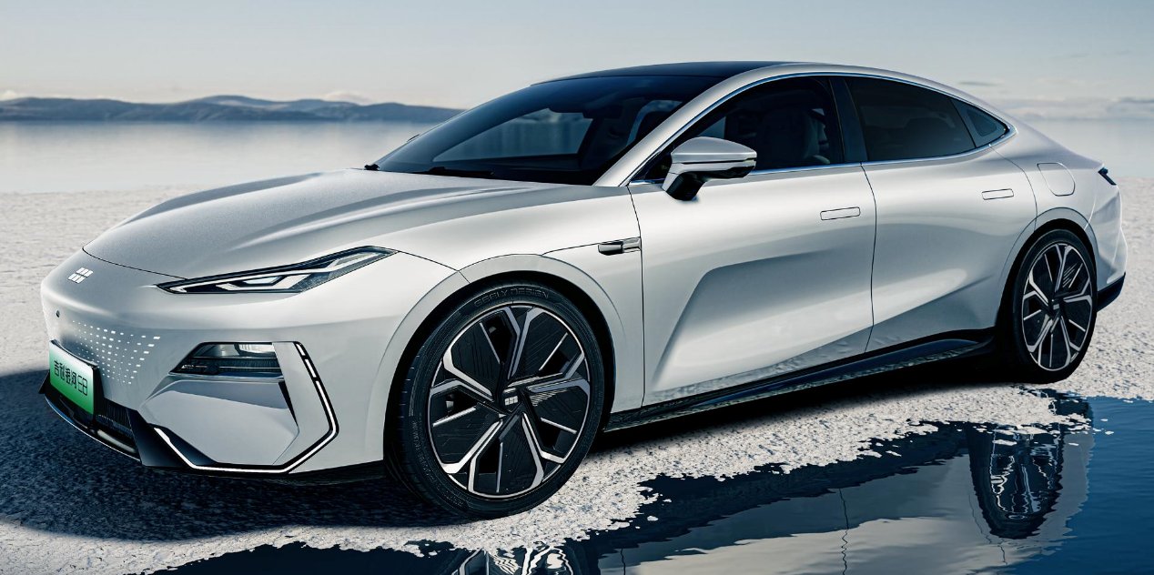 جيلي جالاكسي E8 سيدان الكهربائية – الصور الرسمية.